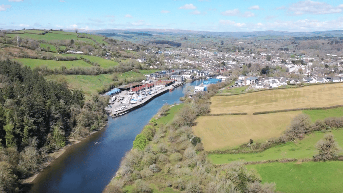 A chance to keep Totnes tidy | southhams-today.co.uk