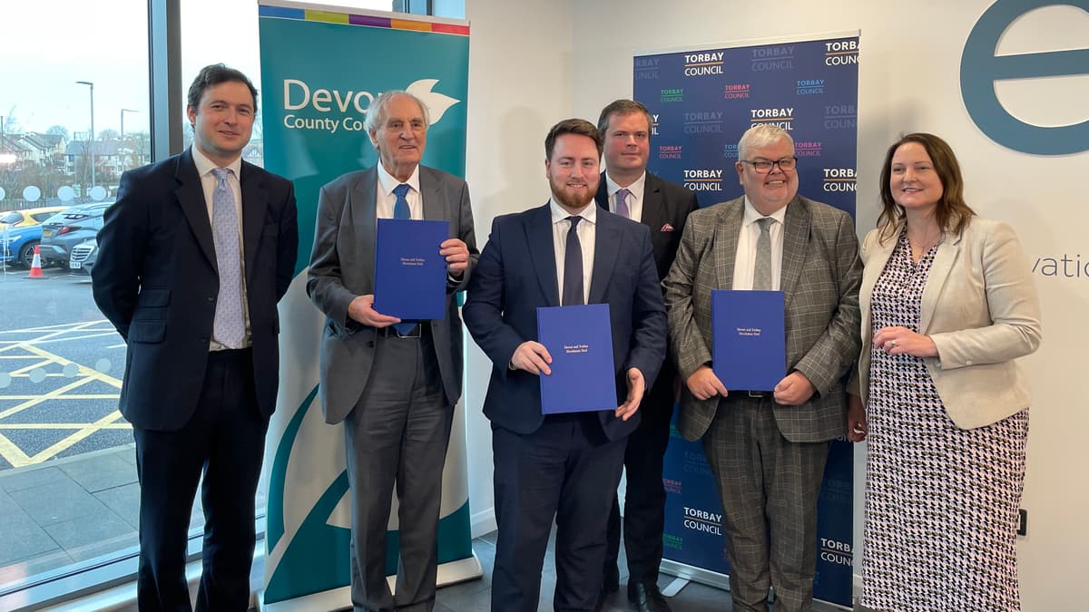 Levelling Up Minister signs off devolution deal for Devon | southhams ...