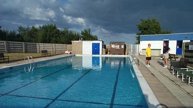 Grants cause a splash at South Hams swim centres | southhams-today.co.uk