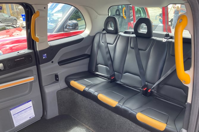 The Murray Group introduces electric London cabs to Ivybridge ...