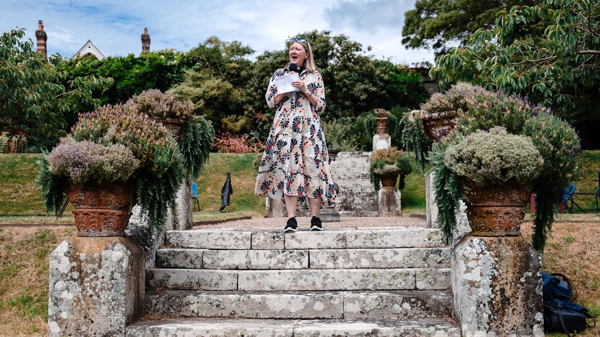 West Alvington stages its' annual church fete | southhams-today.co.uk