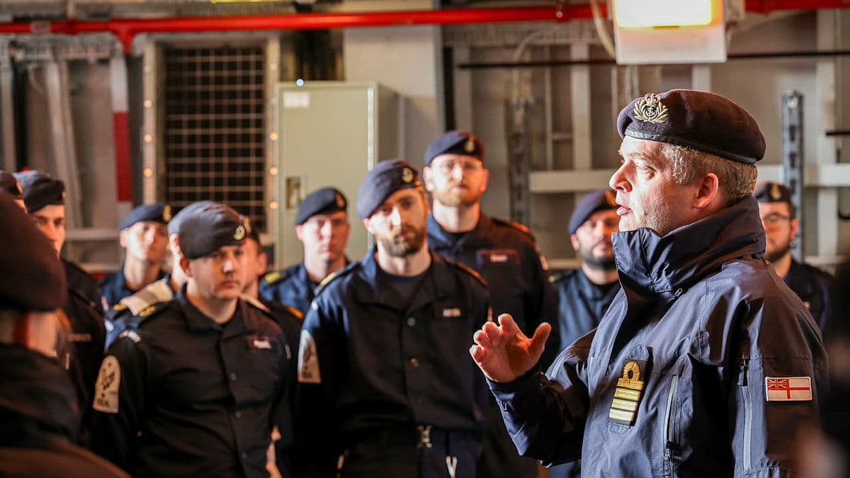 A return to service for HMS Sutherland | southhams-today.co.uk